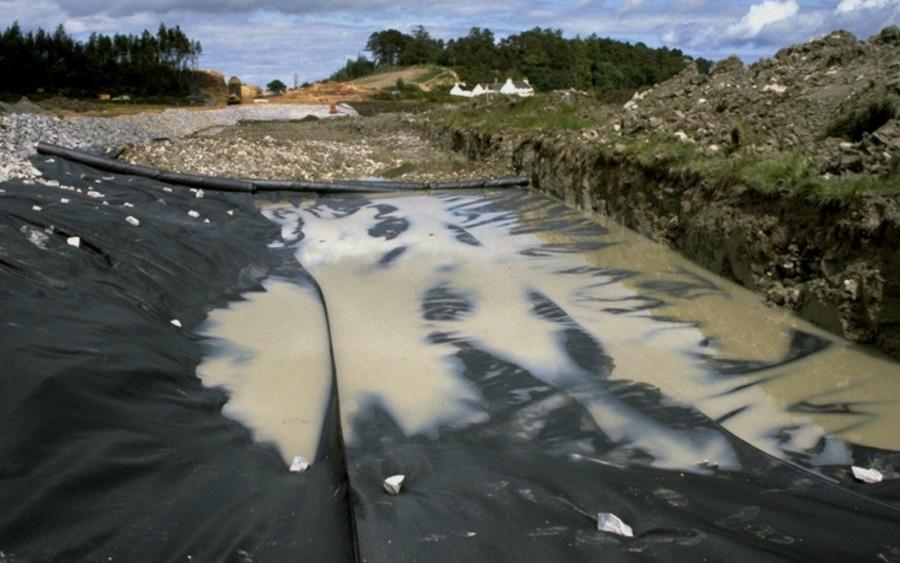 Horizontal drainage blankets | Don & Low Ltd