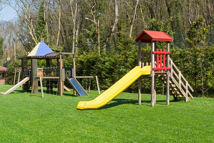 Play Areas | Don & Low Ltd