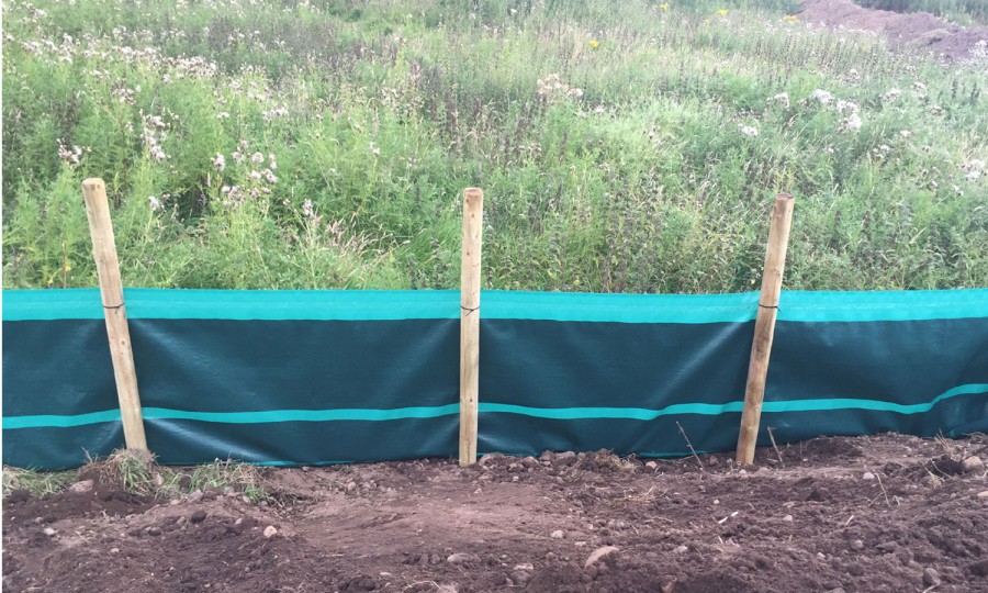 Agricultural barriers | Don & Low Ltd