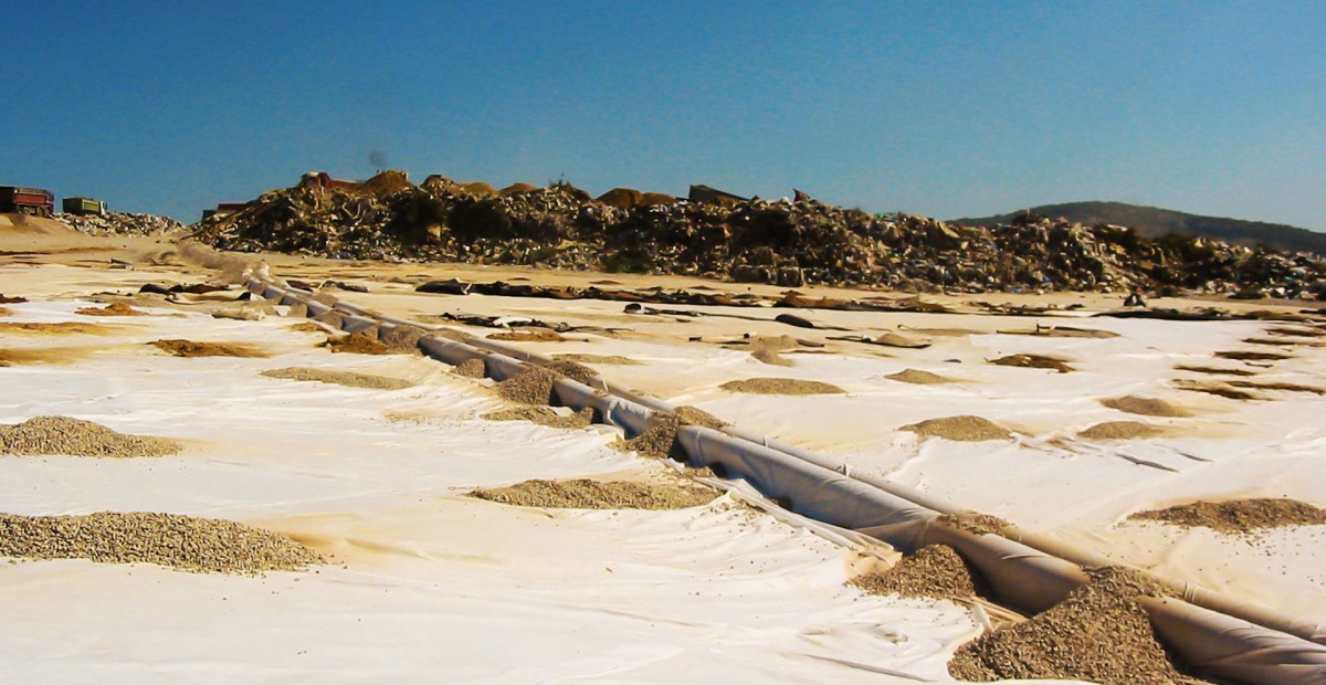 Lotrak® 300 | Don & Low Ltd